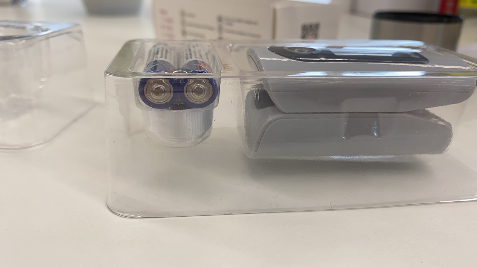 パルスオキシメータ YX301 – 株式会社グロックス